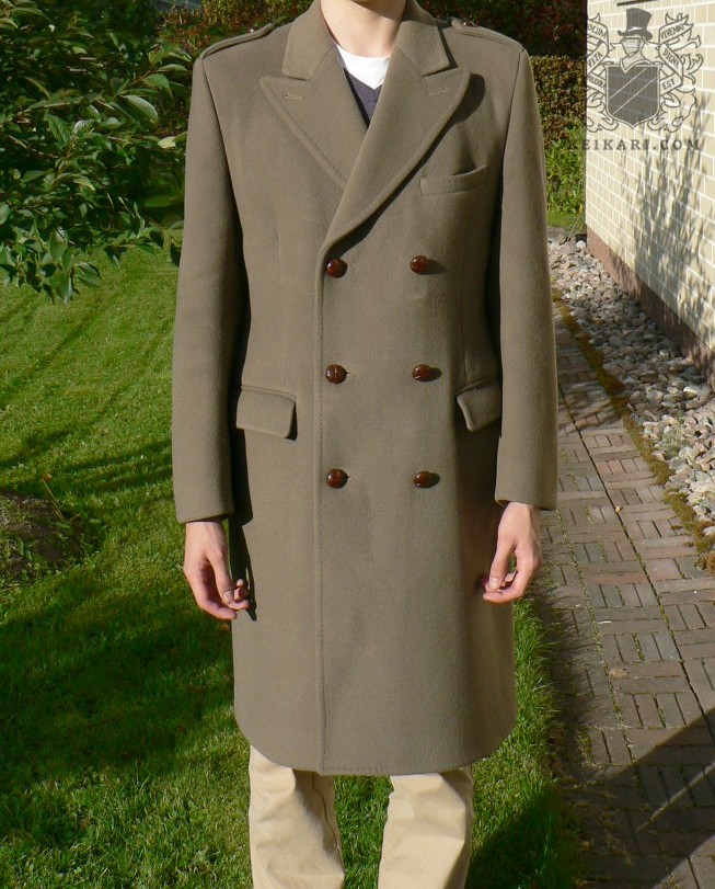 British warm overcoat | Keikari.com